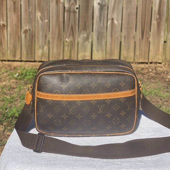 Bags | Vintage Louis Vuitton Monogram Reporter Pm Messenger Bag ...